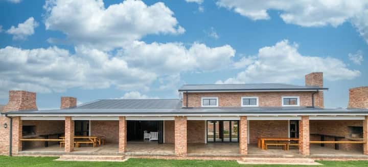 High Tide 12 Sleeper - L'Agulhas