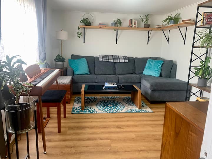 Cozy & Quirky Home Away - 聖約翰