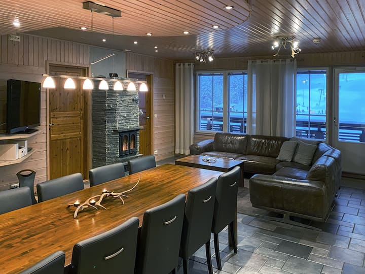 Deluxe Chalet With Views To Front Slopes 175m2 - Finland