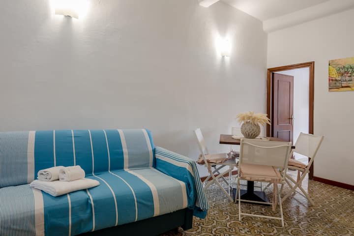 Guesthost - La Casa Sulla Calata - Porto Venere