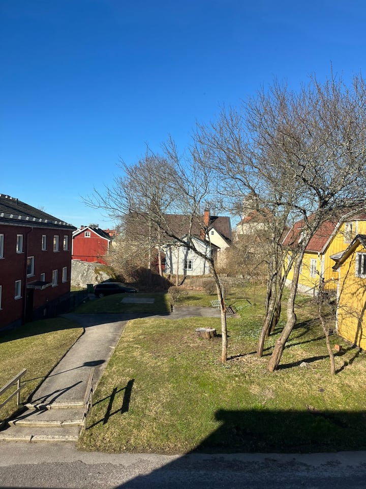 Mysig Etta + Fri Parkering - Askersund