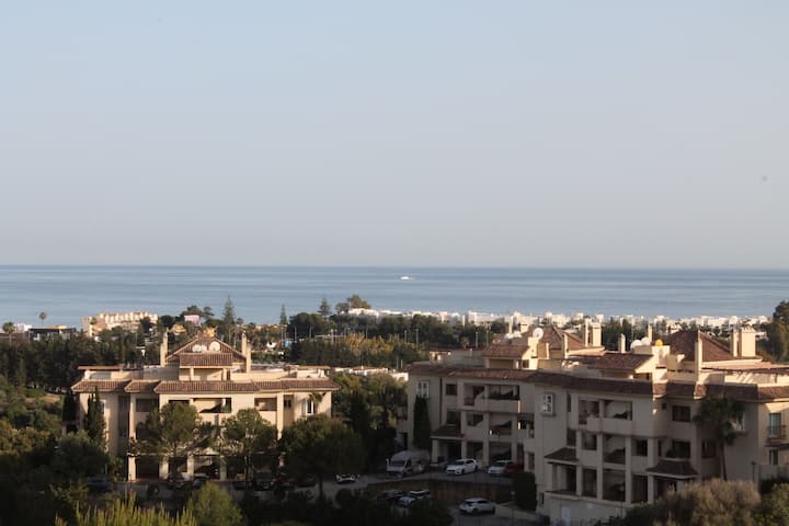 Apto En Urb Terrazas Del Sol - Estepona
