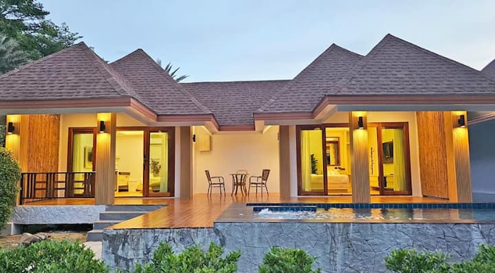 Phi Phi 2 Bedroom Pool Villa Breakfast_4 - Ko Phi Phi Don