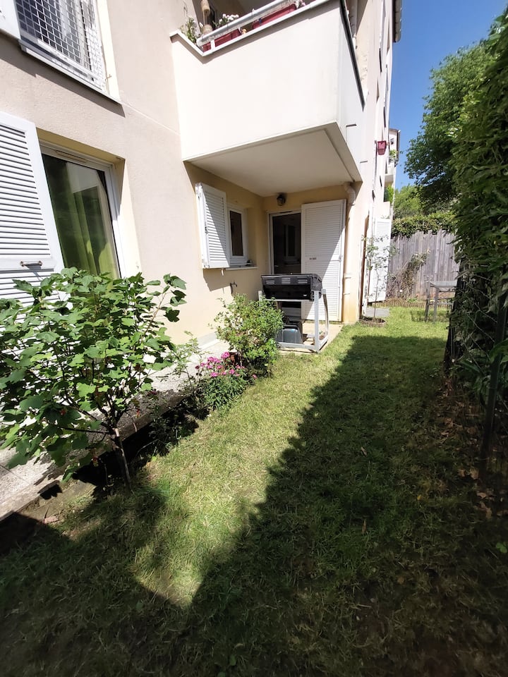 Chambre Privée Avec Accès Jardin - Gif-sur-Yvette