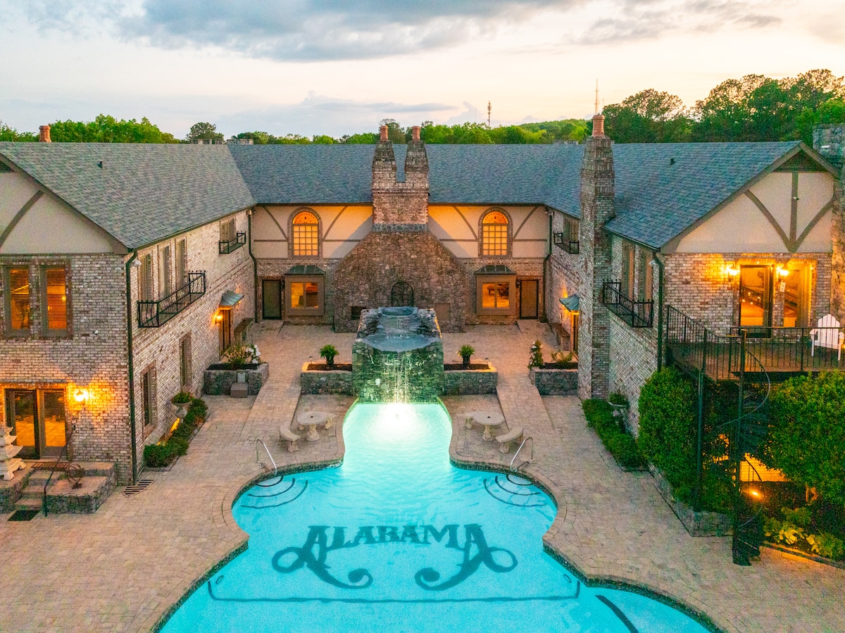 The Cook Castle - Houses for Rent in Fort Payne, Alabama, United States ...