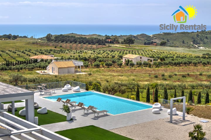 Lussuosa Villa Con Piscina E Vista Mare Mozzafiato - Italy