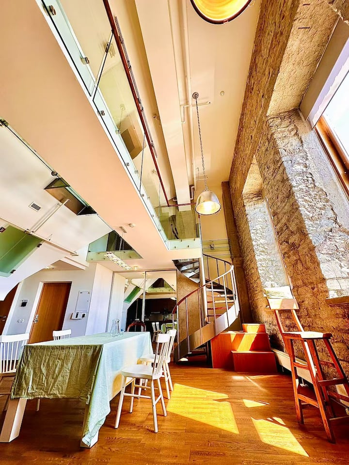 Spacious 4-room Loft Flat With Sauna - Tallinn