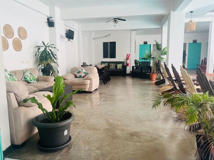 Vaquero Surf Lodge Habitacion Para Dos - El Salvador