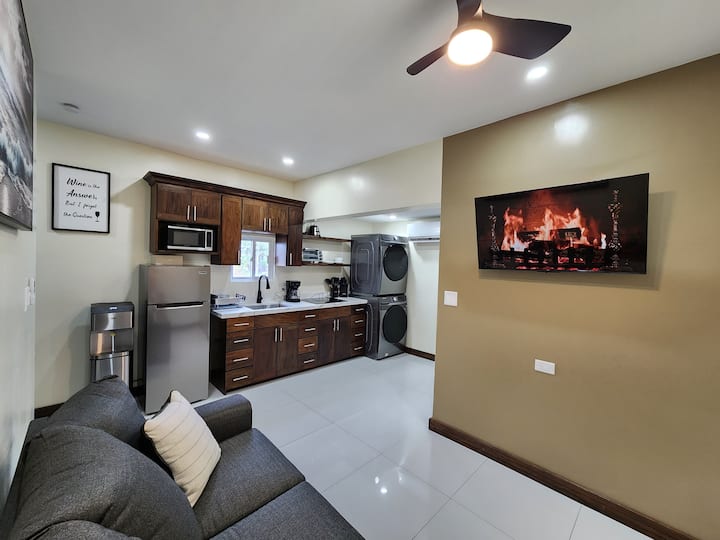 Central 1 Bed In Belize City - Sophair - Belize