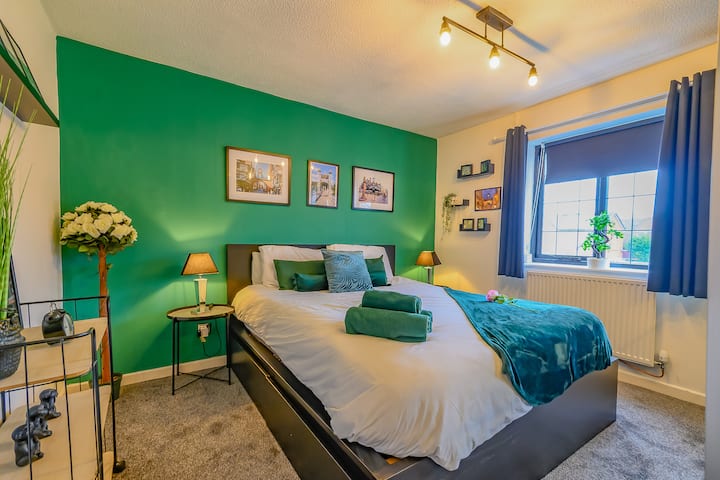 Roman Retreat - Chester Escape - Chester