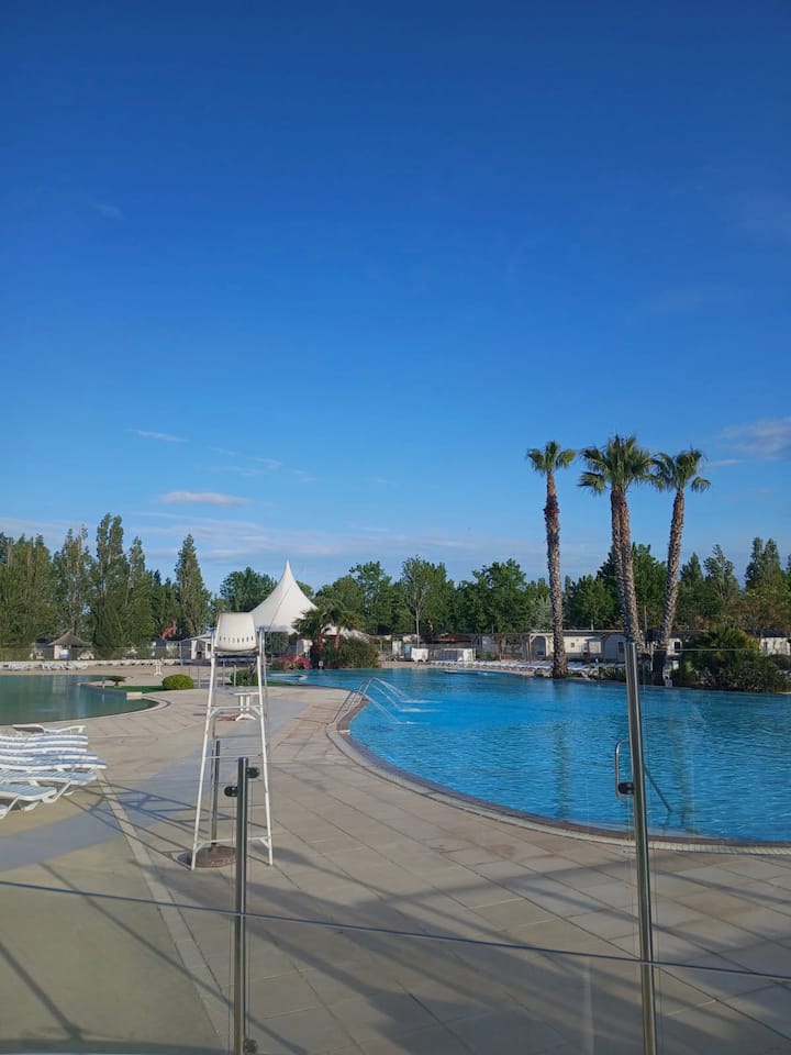 Mobilhome Dans Un Camping 4* - Agde