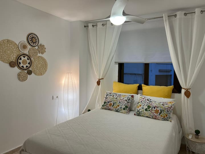 La Llum De Serra: Ruta Y Relax - Náquera