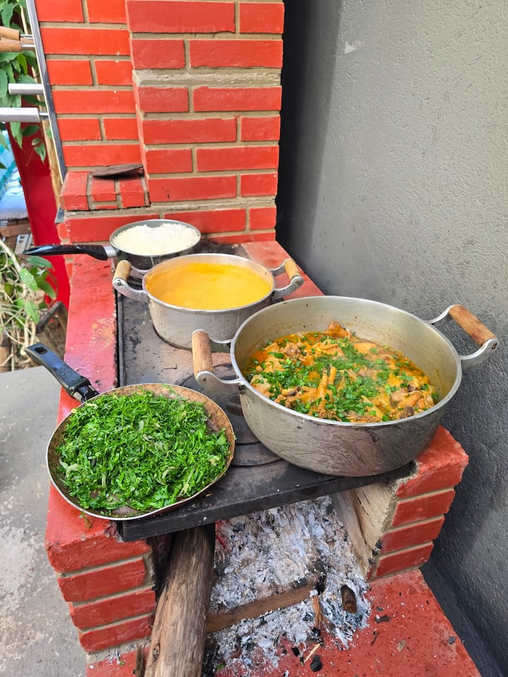 Casa Da Mangueira Com Piscina E Churrasqueira - Belo Horizonte