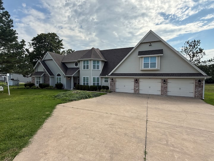 Serendipity Acres. - Tahlequah, OK