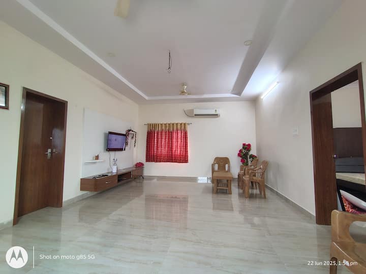 Hashwa Guest Inn - Villa - Kurnool