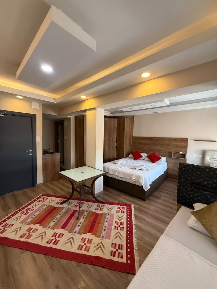 Twenty Hotel-quadroom In Kaleiçi - Antalya