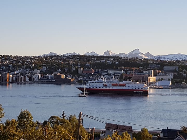 Leilighet Sentralt I Tromsdalen - Tromsø