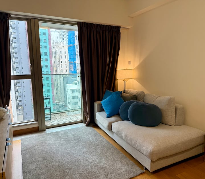 2 Bedroom Apt. In Syp - Hong Kong