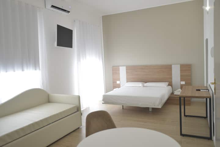 Monolocale Superior In Centro - Brindisi