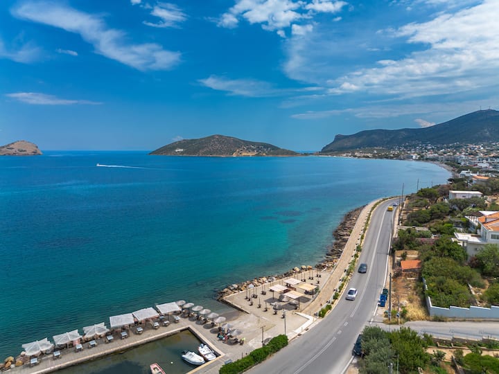 Porto Rafti Beachfront Apartment - ミロス島