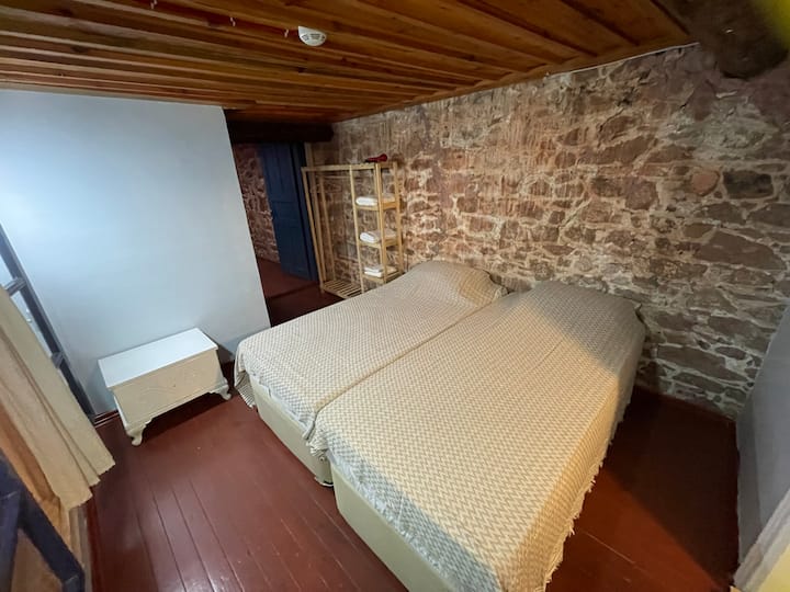 Huzurlu Ve Güvenilir - Ayvalık