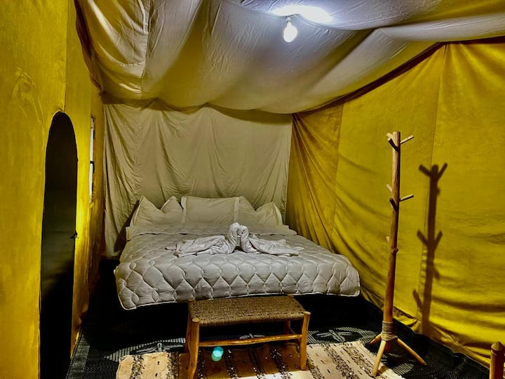 Campement dans le désert Erg Chegaga - Tentes à louer à El Gouera, Drâa ...