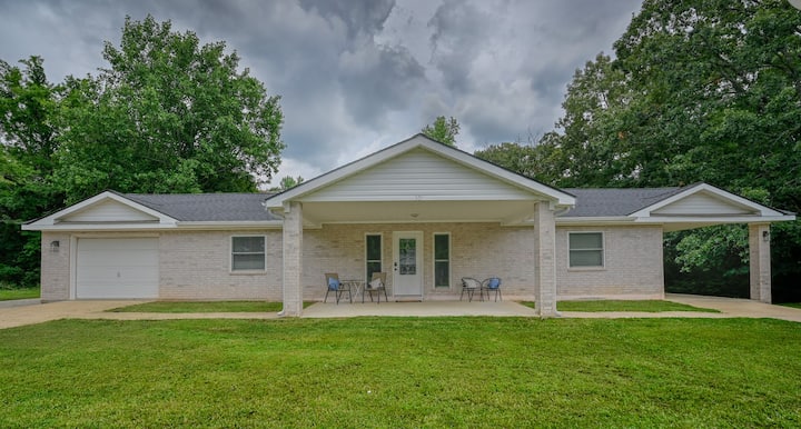 The Bixler House - Mena, AR
