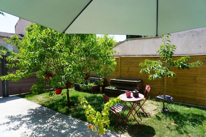 Charmant Appart  Avec Jardin - Albí
