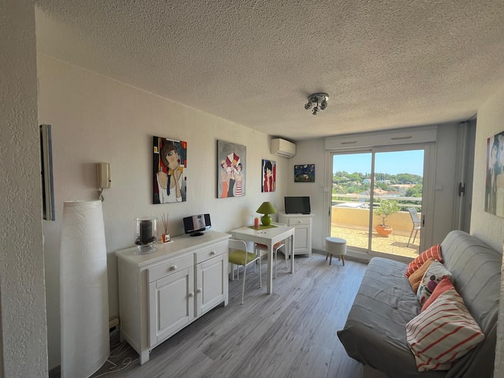 Logement Centre-ville Climatisé - Cavalaire-sur-Mer
