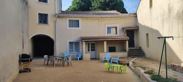 Maison De Village Avec Cour - Drôme