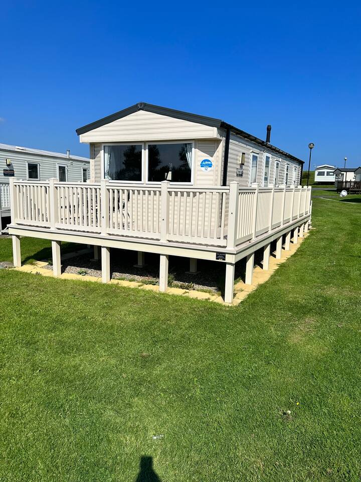 8 Berth Static - Filey
