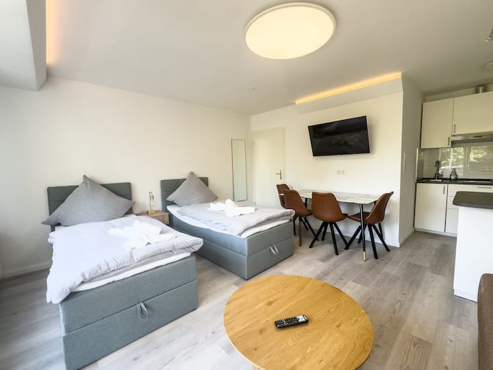 Appartement Pour 4 Personnes Parking Ascenseur - Laatzen