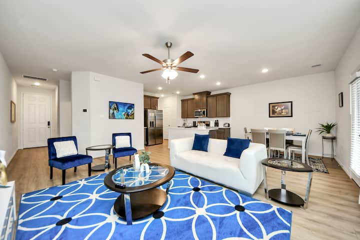 Stylish 3bedroom Oasis Near Katy Mills - Katy, TX