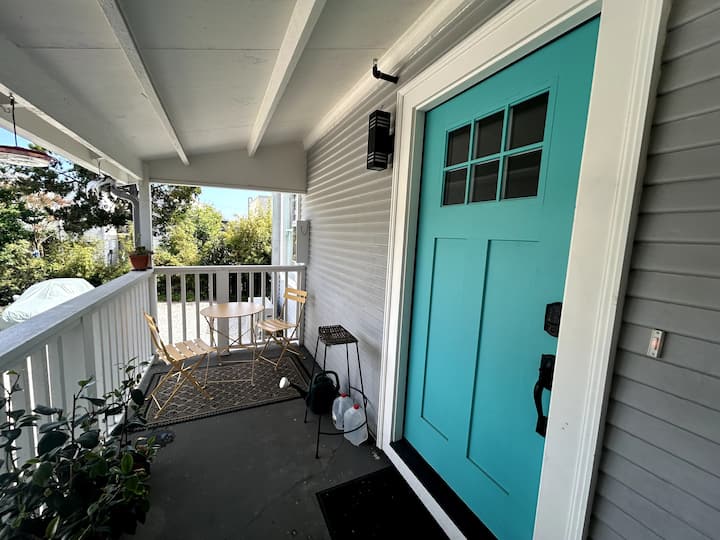 Telegraph Hideaway - Oakland, CA