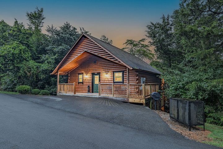 2 Pools*1mi To Parkway*theaterrm*gamerm*hottub - Pigeon Forge, TN