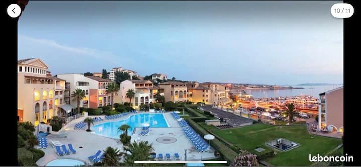 Accès Direct Mer Et Piscine - Six-Fours-les-Plages