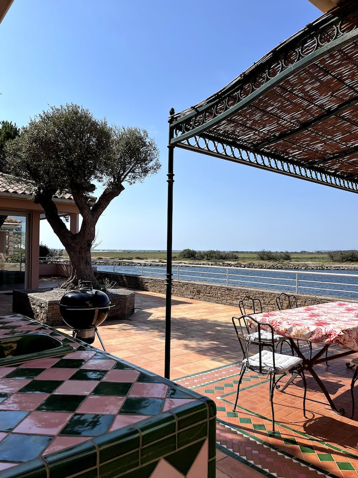 La Pink House Family - Port-la-Nouvelle