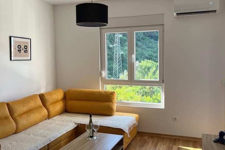 Numi Apartment – Brand-new With Private Garage - Budva
