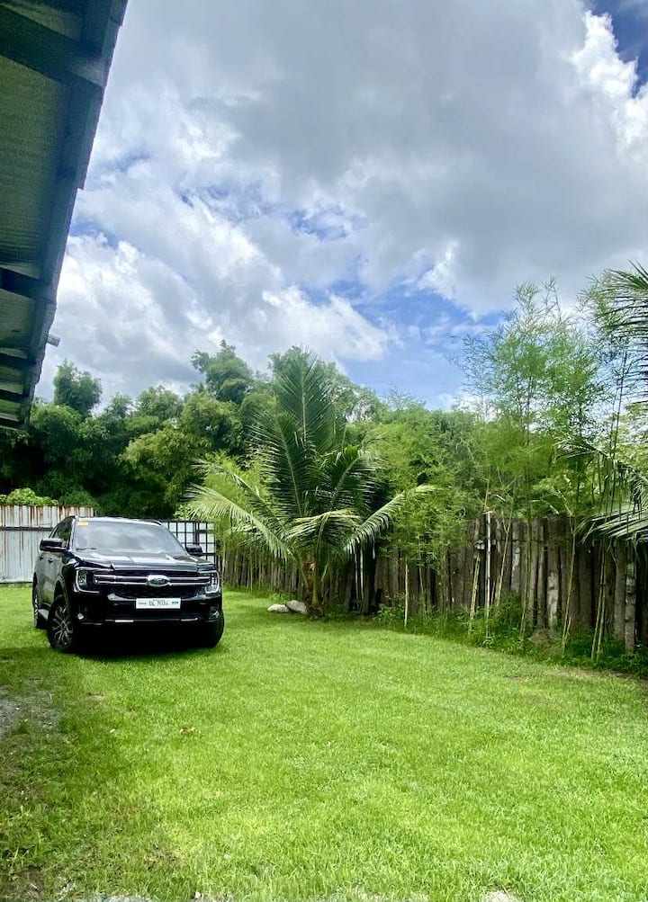 Make Yourself At Home - Candelaria