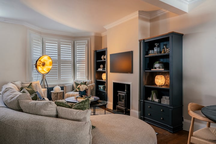 Stunning Townhouse In Parsons Green, Fulham - Chelsea