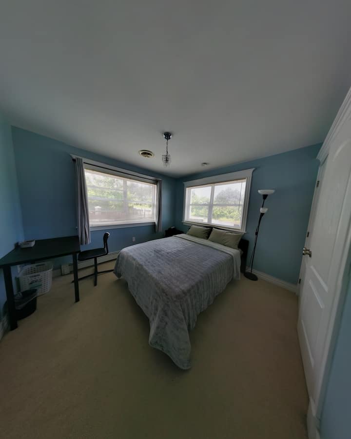 Breeze Inn #3 - Halifax