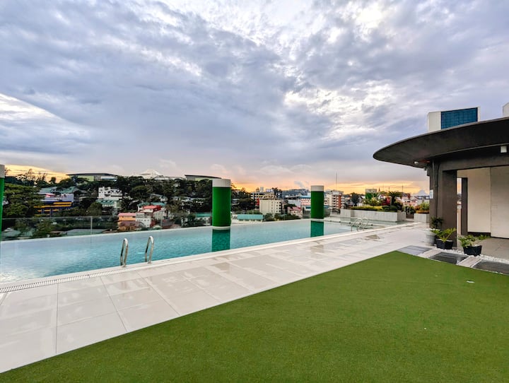 1br Centrally Located Condo With Balcony - Baguio