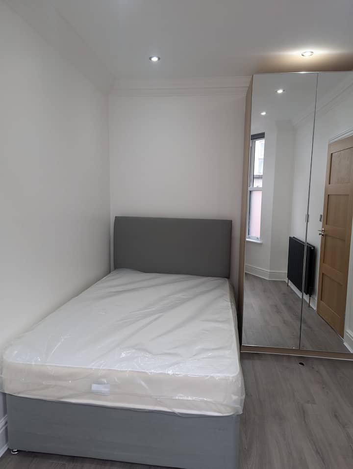 Double Bedroom Chatham - Chatham
