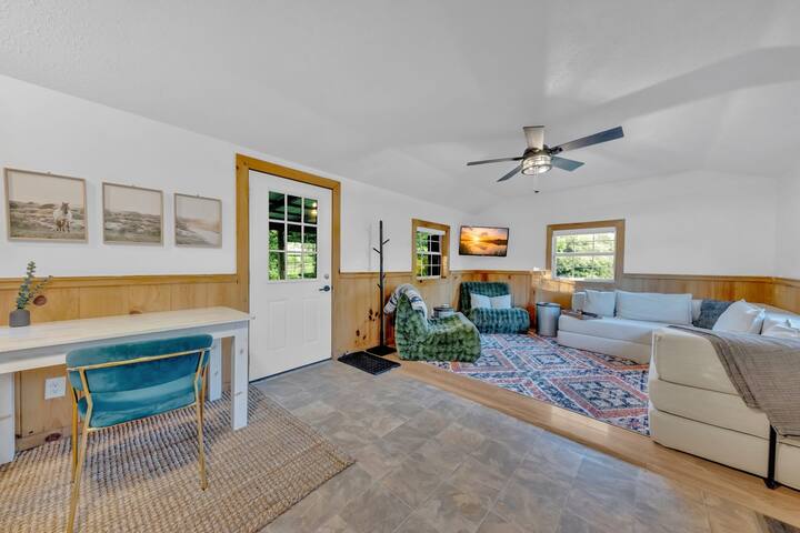 Cozy Tiny Home By Big South Fork - Big South Fork National River and Recreation Area, Oneida