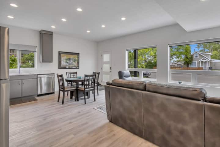 Pure Paradise - Prince George