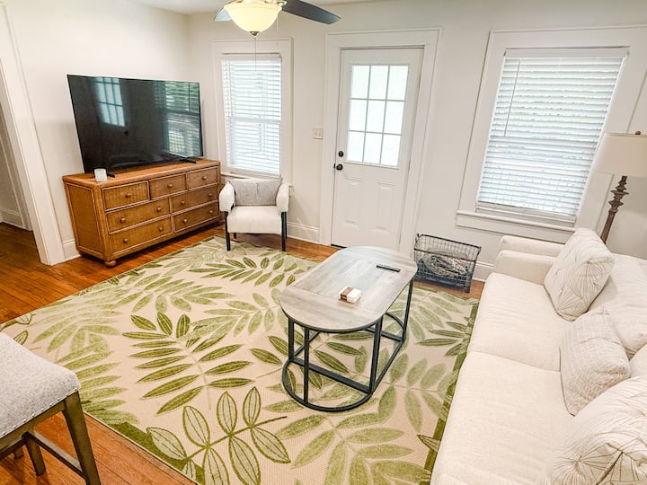 Cub Cottage - Hickory, NC