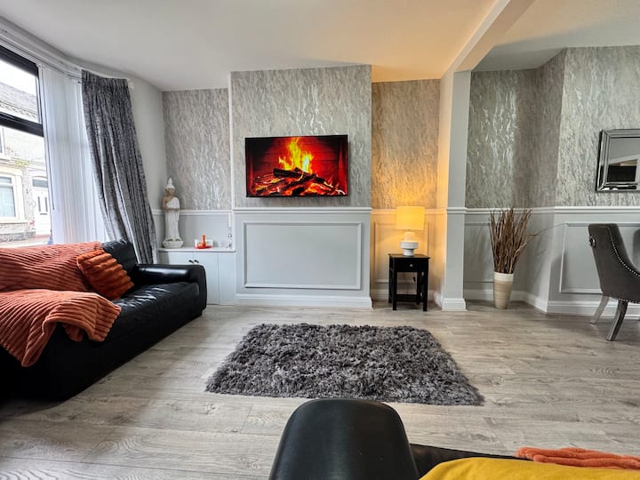 Garden | Free Parking | Smart Tv | Self Check-in - Goodison Park