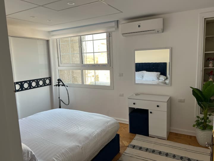 Bright Central Flat - Cairo