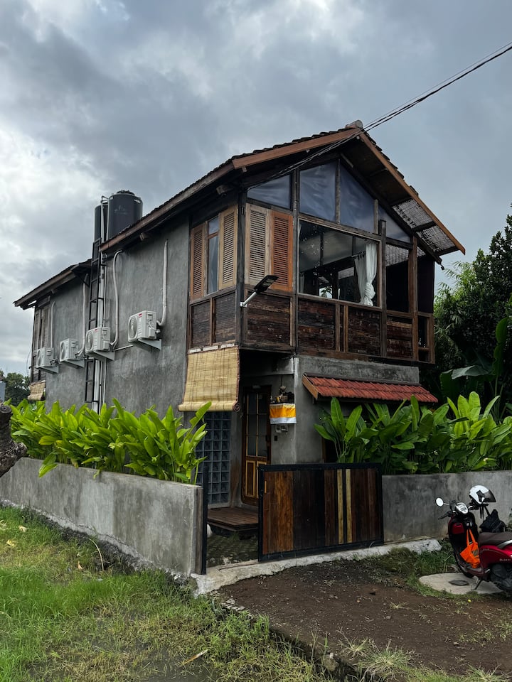 2br Tiny House Jungle Loft Cabin Style - Sanur