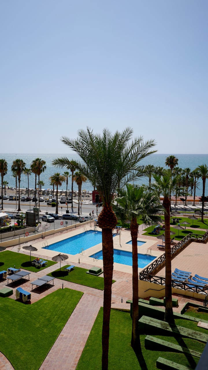Trebol Aloha. Fantastico,  Frente Al Mar! - Benalmádena